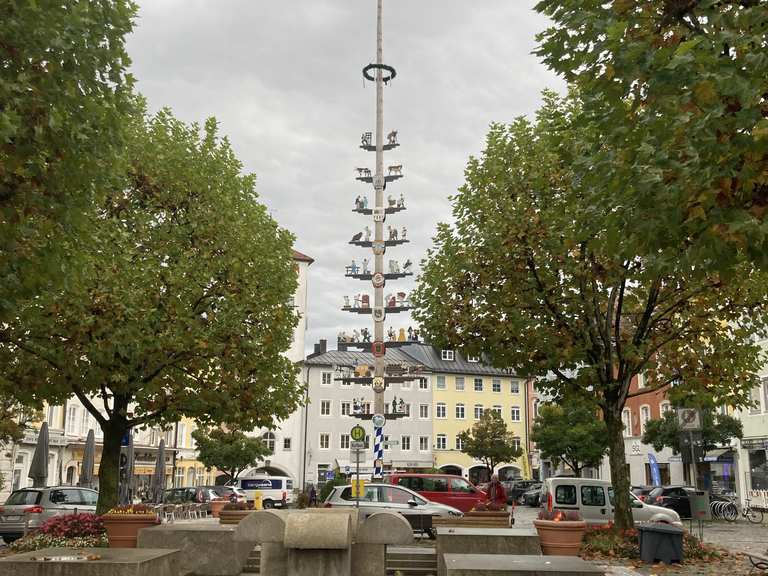 Stadtplatz: Wanderungen und Rundwege | komoot