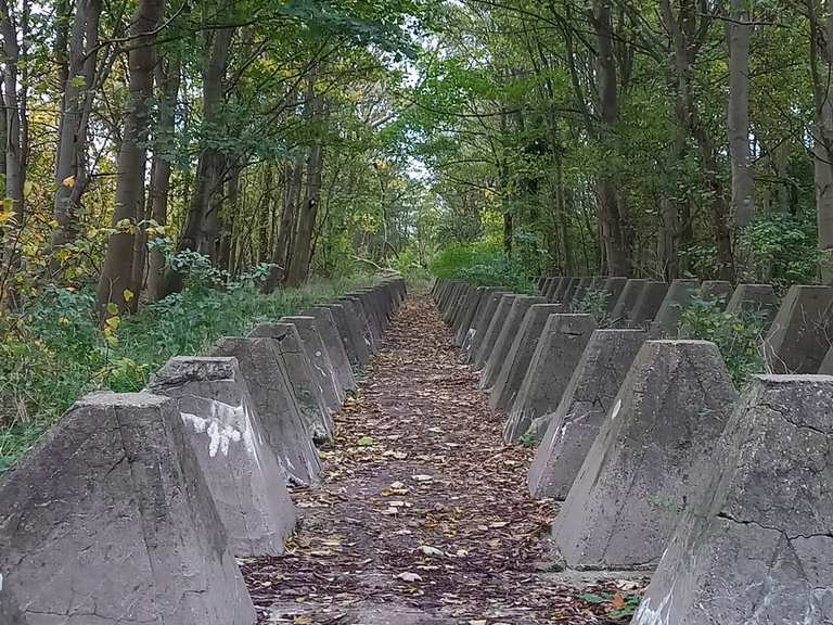 Tank barrier - Cycle Routes and Map | Komoot