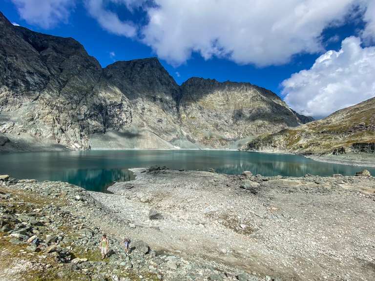 Dal Rifugio Ciriè al Rifugio Gastaldi e il Lago della Rossa — Giro ad ...