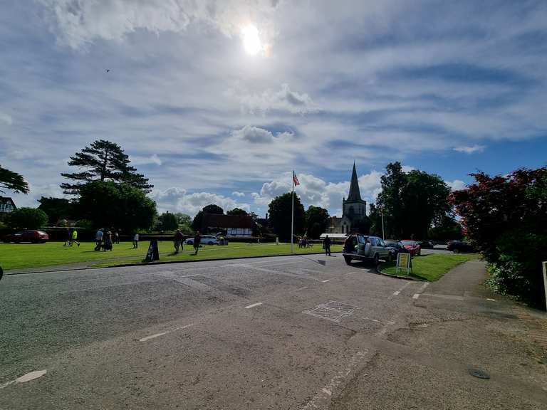 Brockham Village Green Reading Room Tea Stop Road Cycle Routes and Map ...