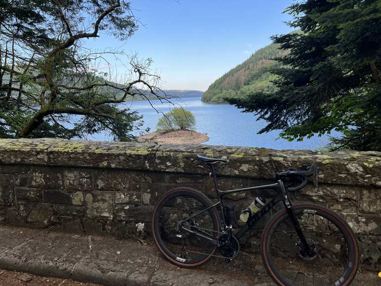 Llyn Efyrnwy / Lake Vyrnwy zur Llyn Tegid / Bala Lake High Pass ...