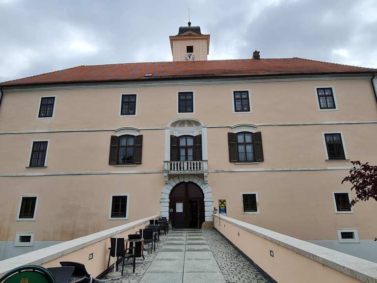 Schloß Vösendorf - Cycle Routes and Map | Komoot