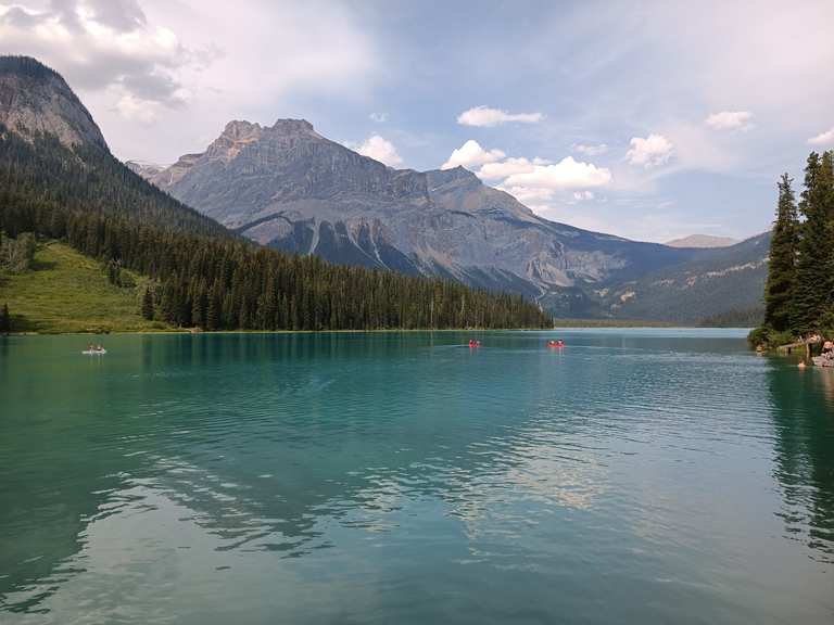 Canoe Rental at Emerald Lake Routes for Walking and Hiking | Komoot