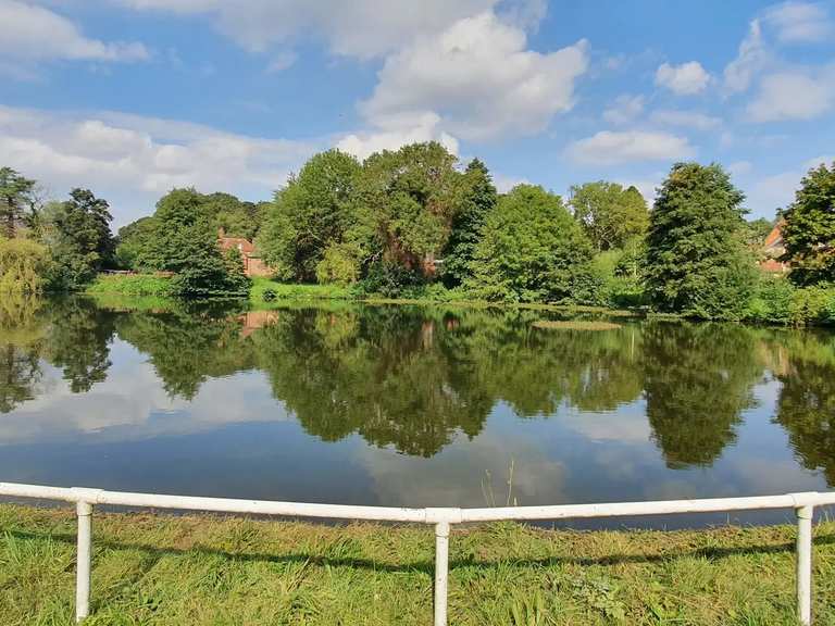 Polstead Duck Pond: Rennradfahren und Rennradtouren | komoot