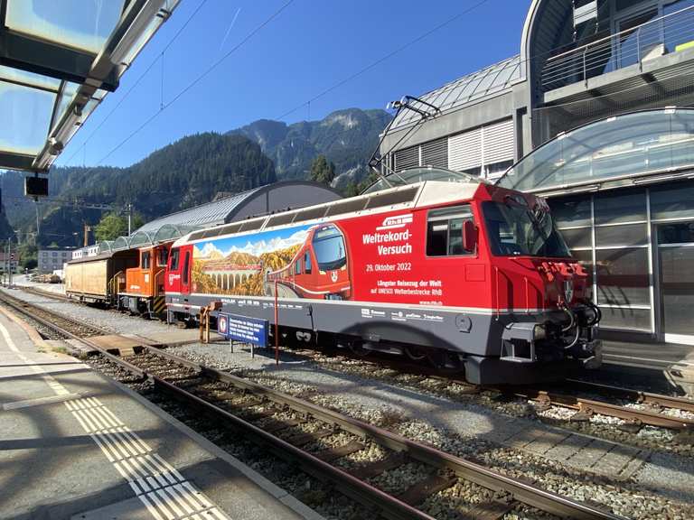 Bahnhof Thusis: Wanderungen und Rundwege | komoot