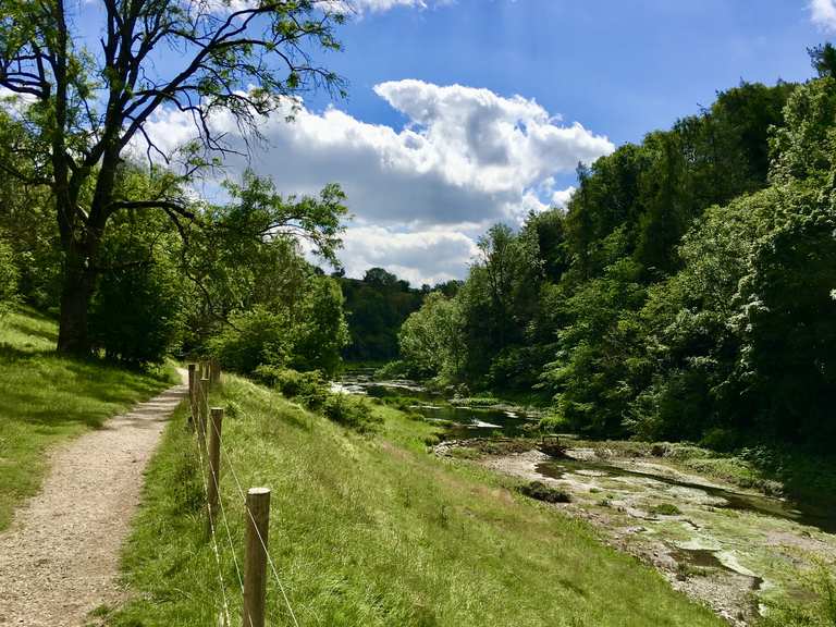 River Lathkill in Lathkill Dale Routes for Walking and Hiking | Komoot