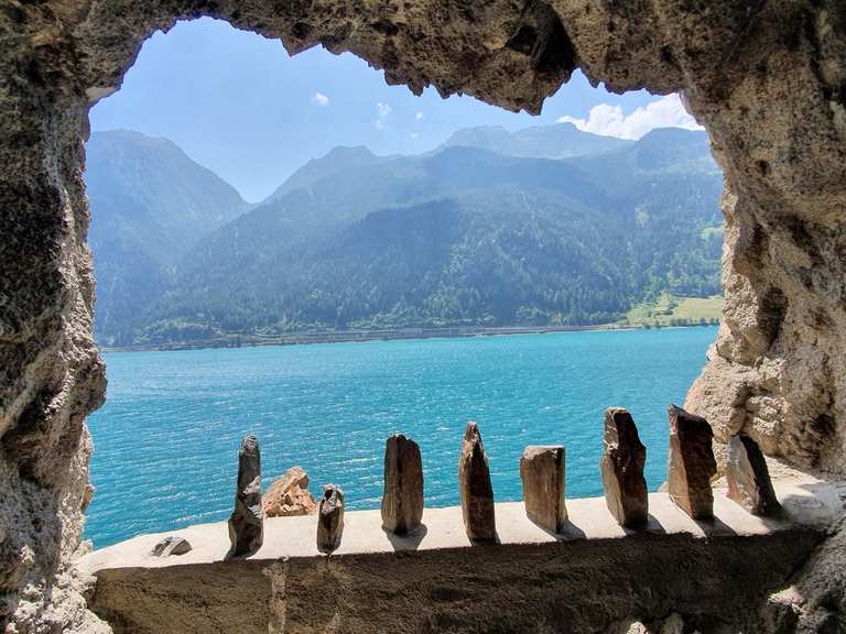 Lago di Poschiavo – loop hike | hike | Komoot