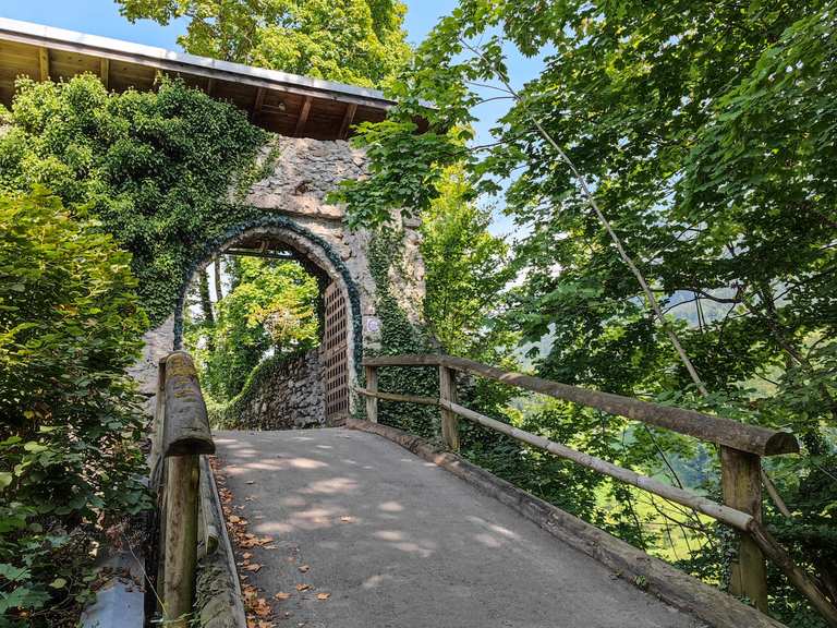 Schloss Glopper: Wanderungen und Rundwege | komoot