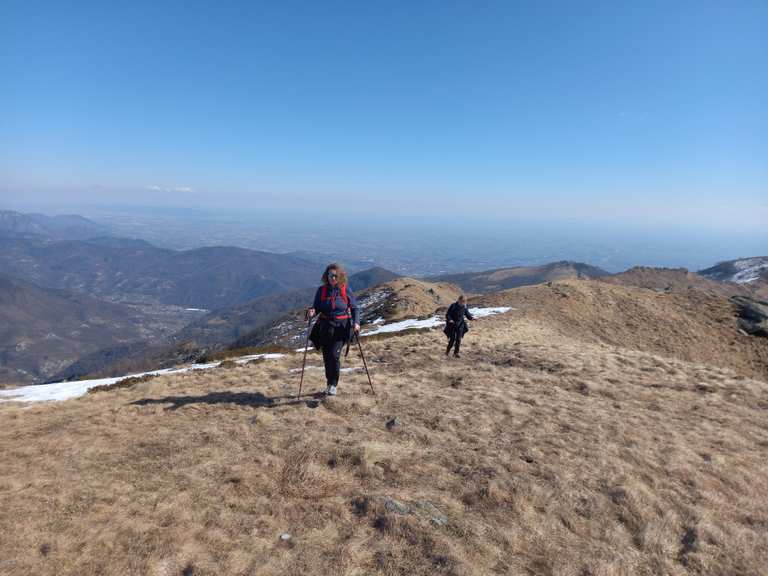 Ridge walk from Rifugio Vaccera to Monte Cialmetta (via Trail 150 ...