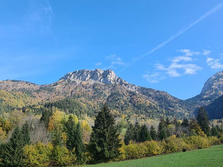 Boucle Cascade d’Agnon – Cascade d'Angon au départ de Talloires ...