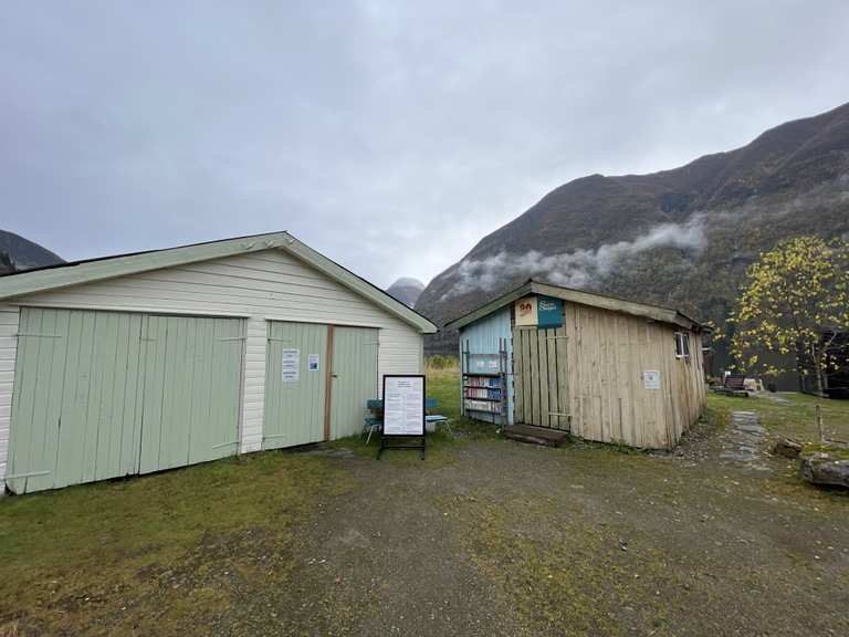 Fjærland/Mundal Routes for Walking and Hiking | Komoot