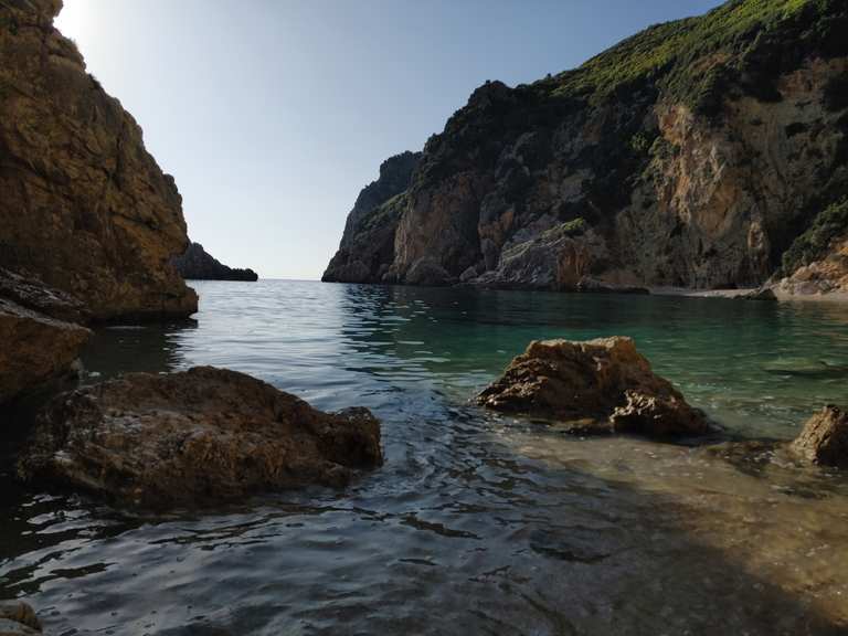 Gyali Beach - Itinéraires de rando et marche | Komoot