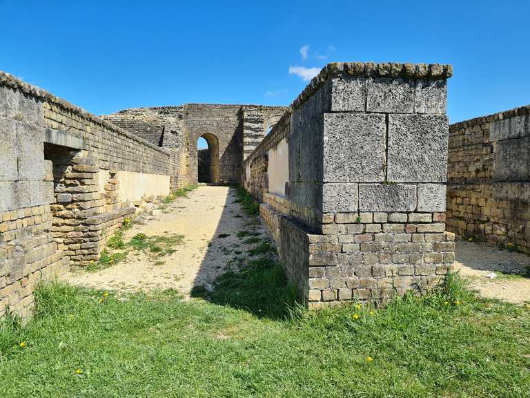Römische Stadtmauer - Aventicum - Mountain Bike Trails & Tracks | Komoot