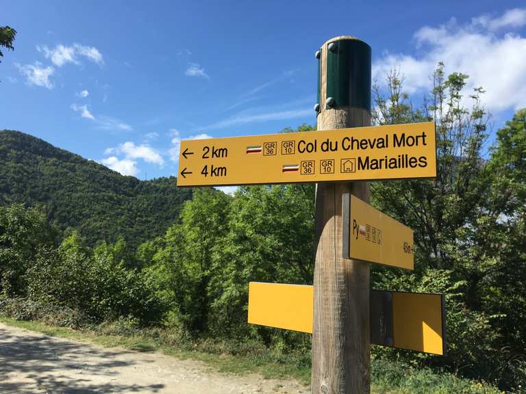 Abbaye de Saint-Martin du Canigou et Tour de Goa – Boucle trail depuis ...