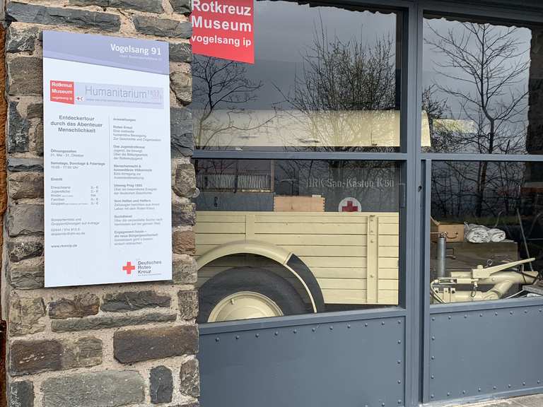 Rotkreuz Museum: Wanderungen und Rundwege | komoot