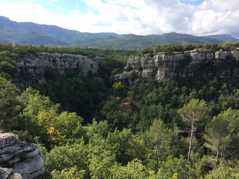 Point de vue sur les gorges du Caramy - Itinéraires de rando et marche ...