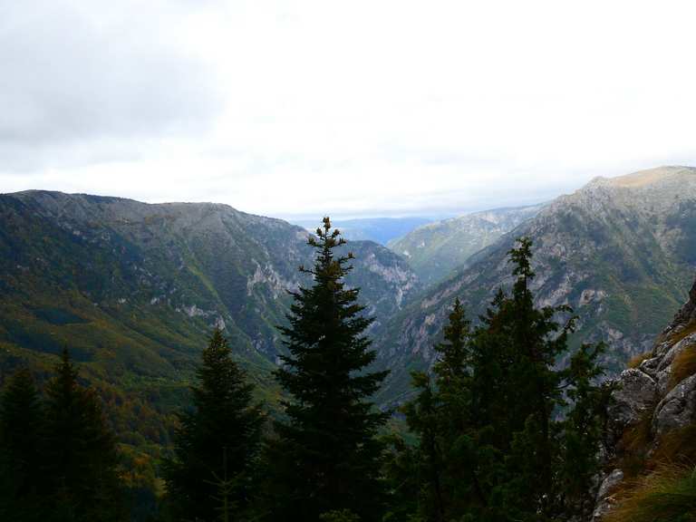 Inicio del sendero Curevac: Rutas de senderismo y caminatas | Komoot