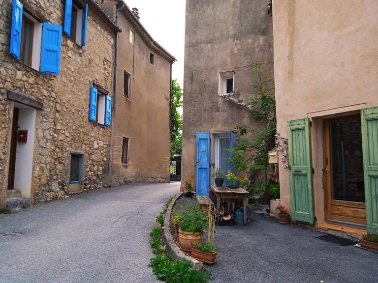 Saint-Julien-du-Verdon und Vergons von Saint-André-les-Alpes – Gravel ...