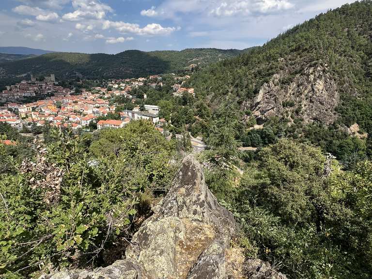 Abbaye de Saint-Martin du Canigou et Tour de Goa – boucle depuis Vernet ...