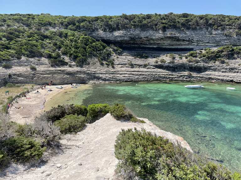 Port of Bonifacio and the Madonetta Lighthouse - loop in the Bonifacio ...