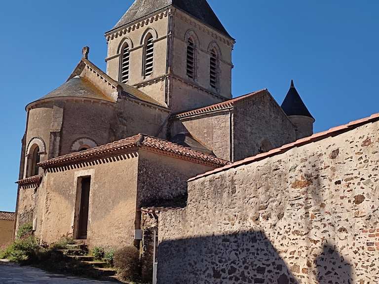 Circuit from La Roche-sur-Yon to La Chaize-Giraud via CYCLING ROUTES ...