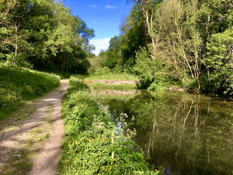 Lathkill Dale & Bradford Dale loop from Monyash — Peak District ...