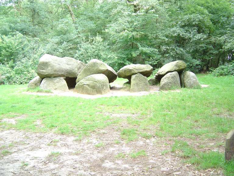 Hunebedden D23, D24 en D25 wandelroutes en hikes | Komoot