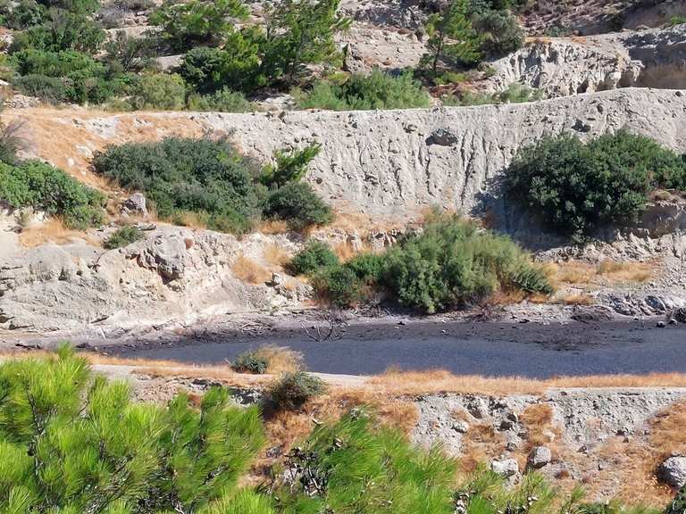 Great View! – Mylonas Wasserfall Runde von Ἱεράπετρα | Wanderung | Komoot