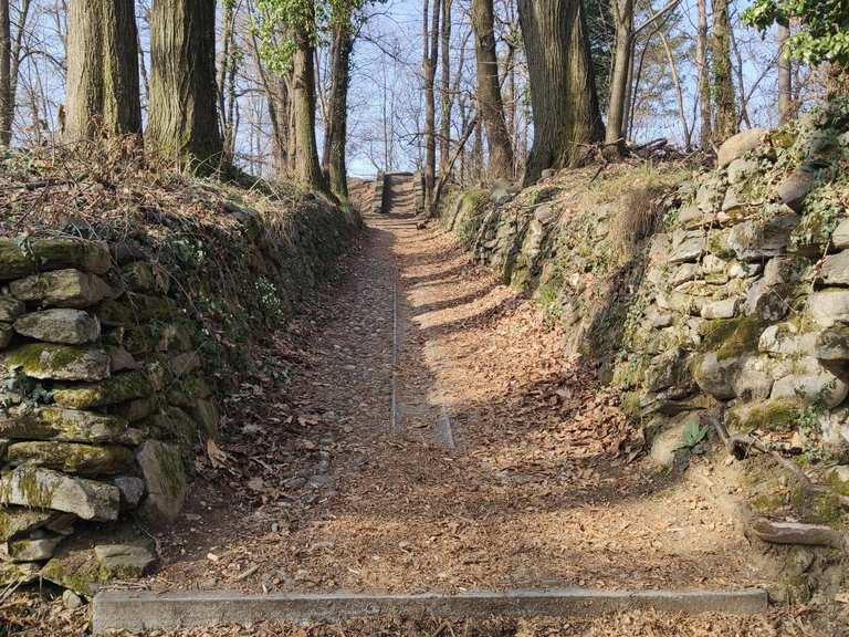 From Cuirone to Monte S. Giacomo and the Laghetto dei Sabbioni – loop tour | hike | Komoot