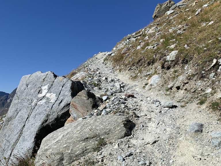 Der schmale Grat: Wanderungen und Rundwege | komoot