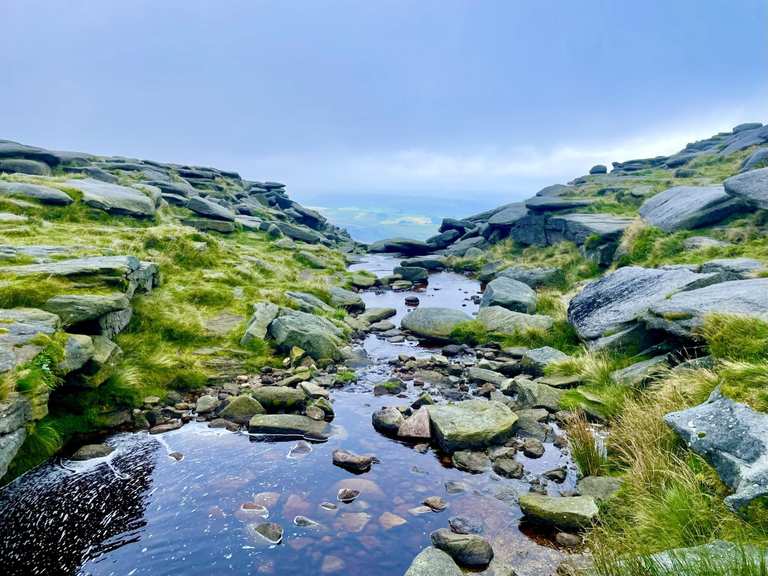 Kinder Reservoir, Kinder Downfall & Kinder Low loop from Bowden Bridge ...