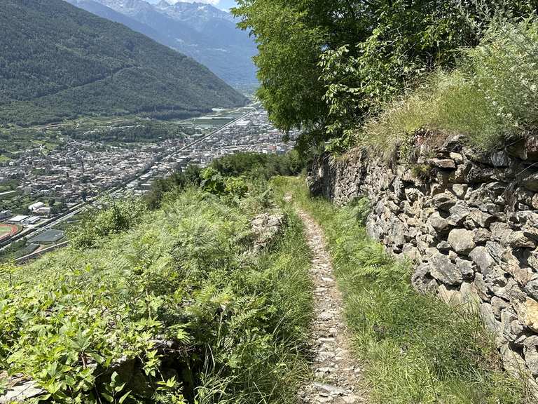 From Tirano to Baruffini Mountain Village (via CAI Trail 220 ...