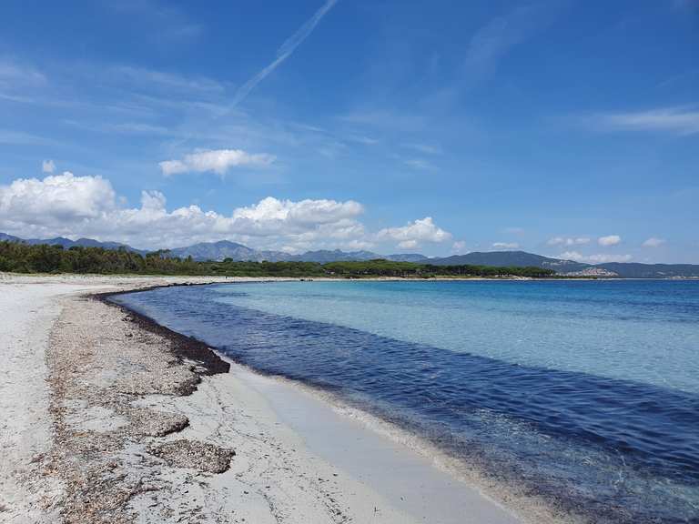 Spiaggia di Porto Ainu: Wanderungen und Rundwege | komoot