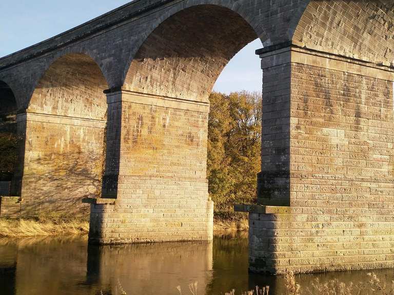 Borders Abbeys Way: Roxburgh and Kelso Loop | hike | Komoot