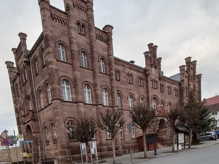 Rathaus Teichel: Wanderungen und Rundwege | komoot