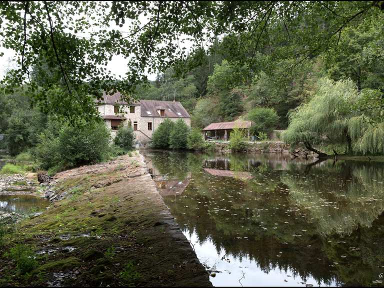 Het dal van de Cousin - lus tussen Avallon en Magny in het Regionaal ...