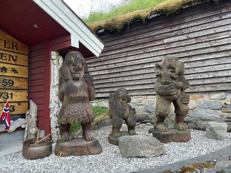 Hike from Olden Cruise Port Routes for Walking and Hiking | Komoot