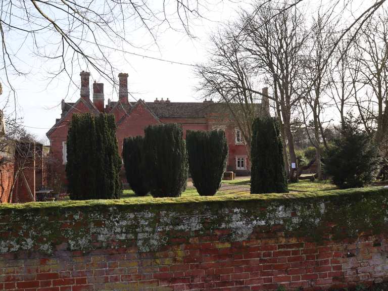 Childerley Hall: Wanderungen und Rundwege | komoot