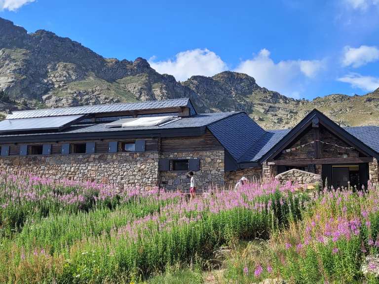 Stage 11: Encamp to l'Illa hut – Pyrenean Trail in Catalonia and ...
