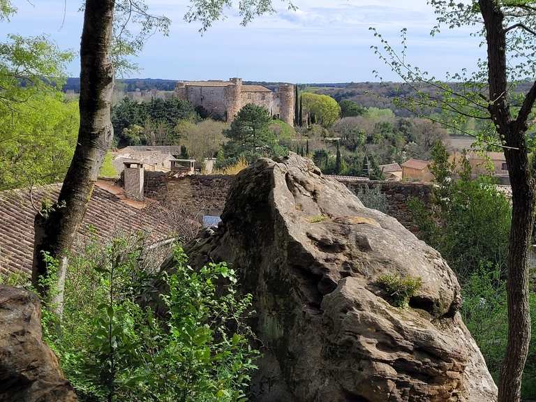 Oppidum Saint Vincent de Gaujac – trail loop starting from La Capelle ...