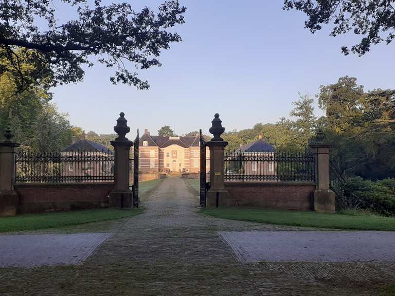 Grote Kerk – Grand house loop from Almelo | run | Komoot
