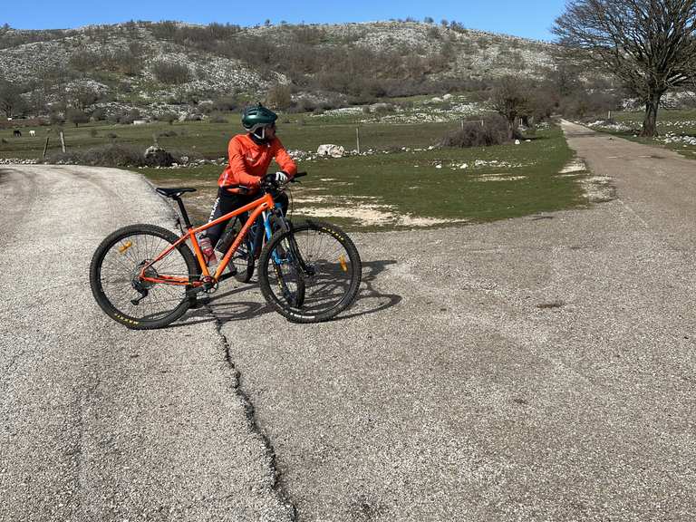 Gravel Monte Calvo nel Parco Nazionale del Gargano – giro ad anello da ...
