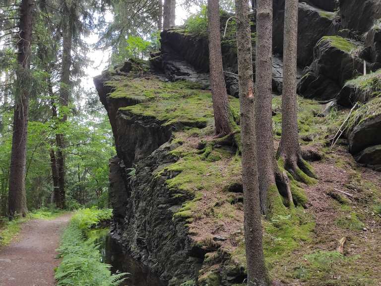 Felsen: Wanderungen und Rundwege | komoot