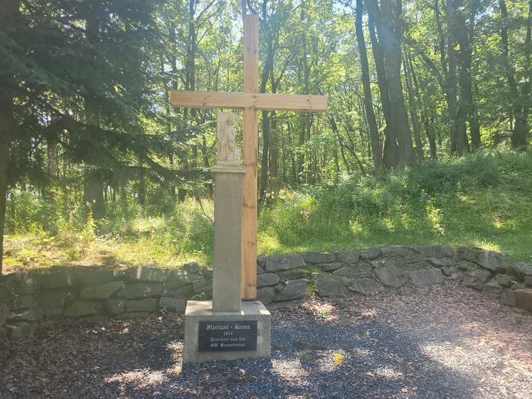 Mega Ausblick – Aussichtsturm Bad Sauerbrunn Runde von Bad Sauerbrunn ...