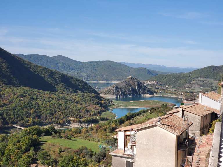 Intorno al Monte Navegna da Castel di Tora e le Gole dell'Obito — giro ad anello | mountain bike ...