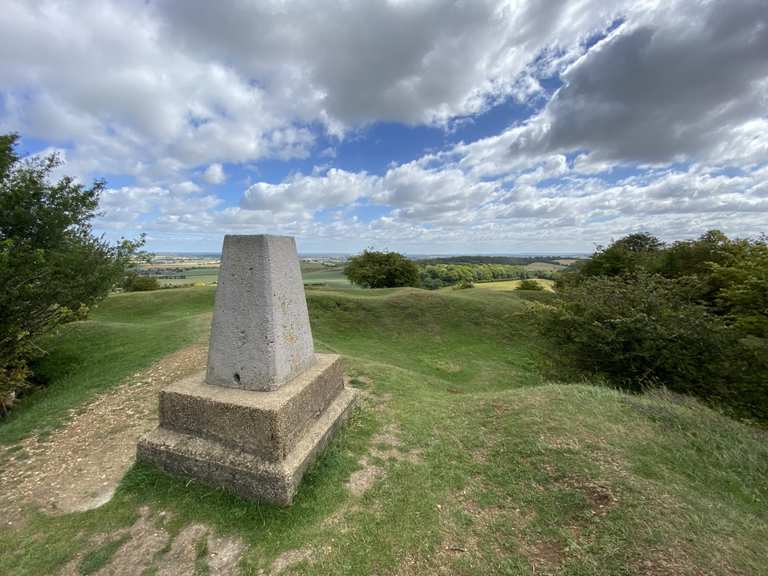Deacon Hill and Noon Hill loop from Hexton Road Car Park — Chiltern ...