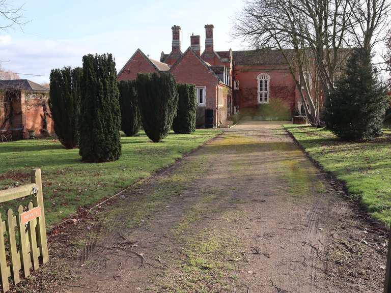 Childerley Hall: Wanderungen und Rundwege | komoot