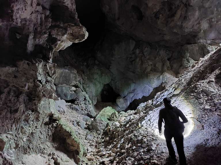 La "Grotta Profunnata" nell'Oasi Valle della Caccia: Wanderungen und ...