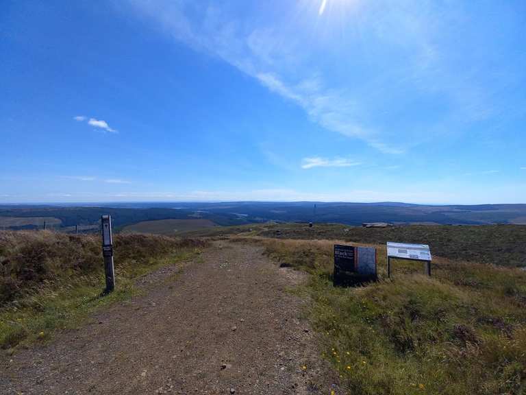 Boucle de Deadwater Fell depuis Kielder - Northumberland National Park ...