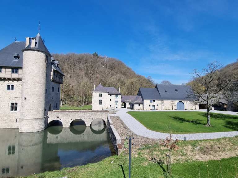 Château de Crupet - Itinéraires de rando et marche | Komoot